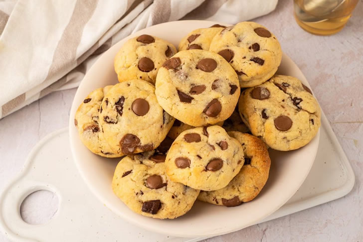 Vote For Your Preferred Cookie - Swipit