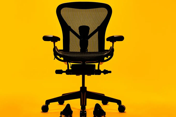 Vote For Your Preferred Office Chair - Swipit