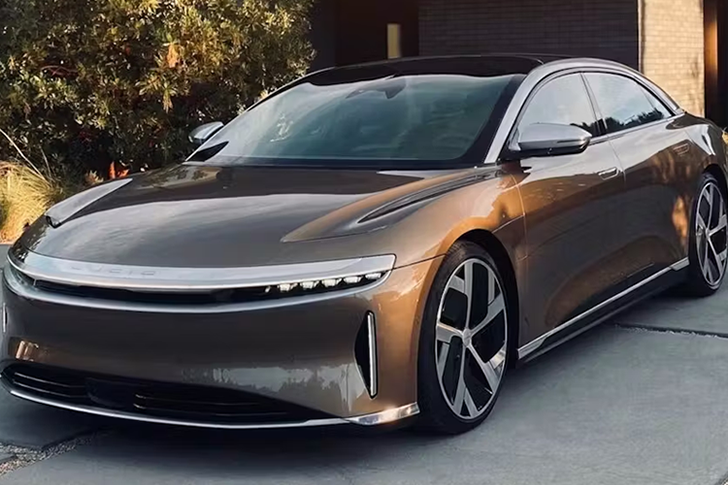 Go Green in Style: Unveiling Popular Electric Car Brands - Swipit