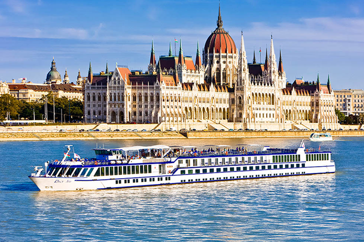 How to Get Affordable River Cruises for Seniors - Swipit